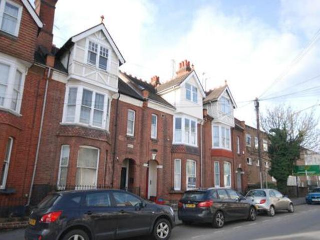 Dale Street, Leamington Spa, 3 Bedroom Flat
