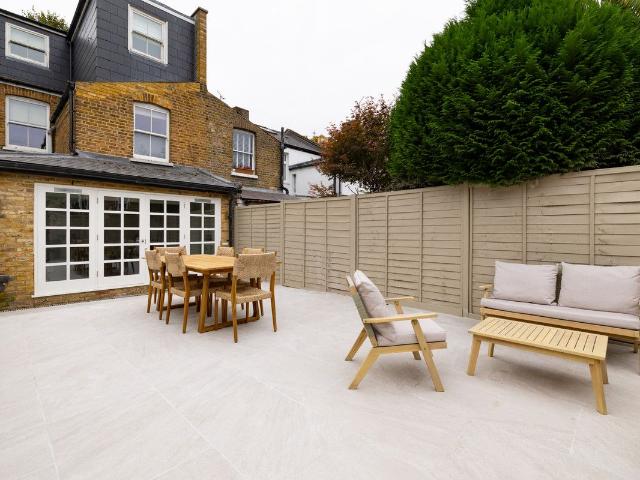 Dale Street, London W4, 3 bed terraced house to rent, £8,500 pcm | PrimeLocation