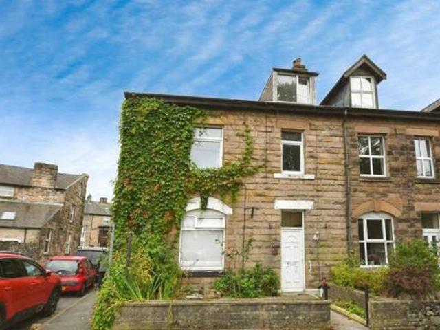 Dale Terrace, Buxton, 8 Bedroom End
