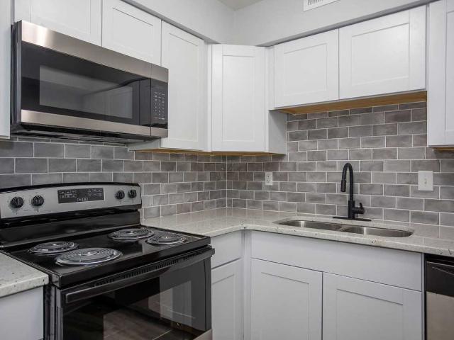 Dalecrest Place 1 Bedroom Apartment for Rent at 3200 Dalecrest Dr, Charlotte, NC 28269 Derita Statesville
