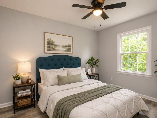 Dalecrest Place 2 Bedroom Apartment for Rent at 3200 Dalecrest Dr, Charlotte, NC 28269 Derita Statesville