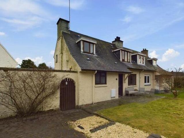 Daleally Crescent, Errol, 2 Bedroom Semi detached