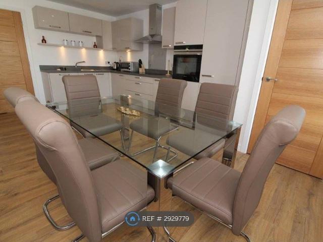 Dalgety Road, Edinburgh EH7, 2 bed flat to rent, £1,650 pcm | PrimeLocation