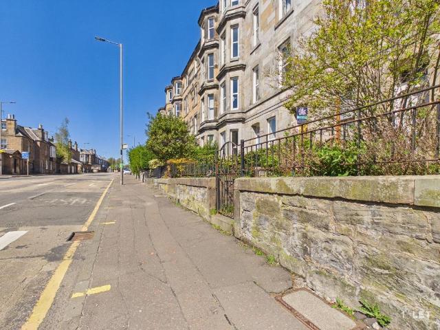 Dalkeith Road, Newington, Edinburgh. 4 bed flat to rent £3,000 pcm £692 pw
