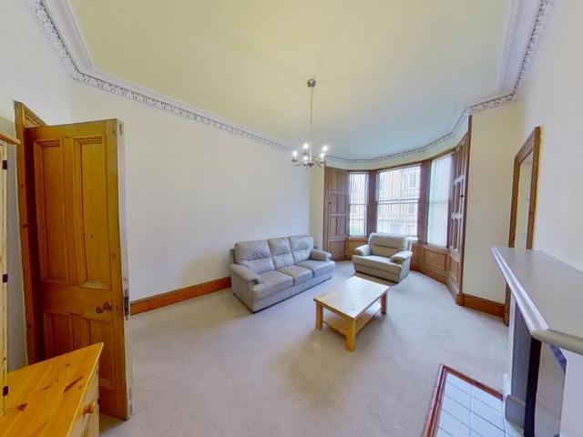 Dalkeith Road, Edinburgh, EH16 2 bed flat to rent £1,485 pcm £343 pw