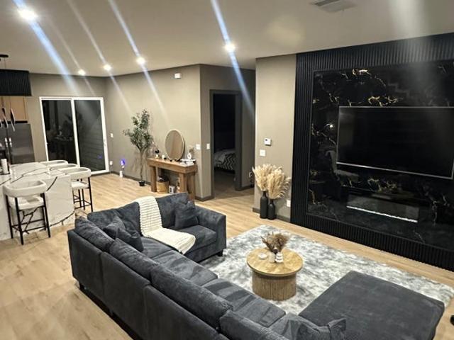 Dallas 6br Luxury New build 10 mins from Downtown