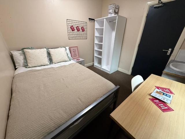 Dallas Street, Preston PR1, Room to rent, £380 pcm | PrimeLocation