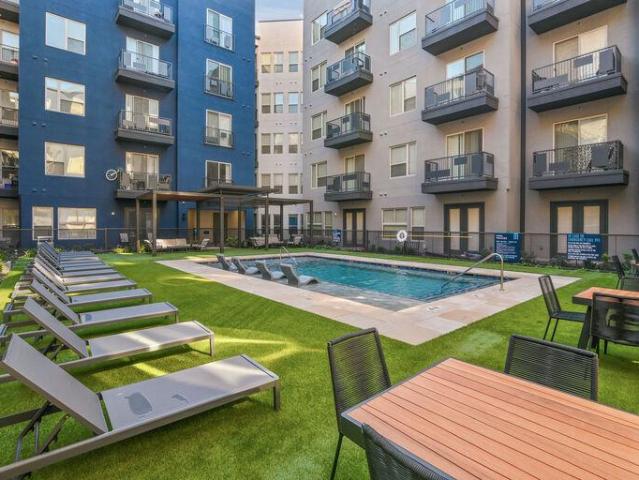 Dallas TX 75204 78451146