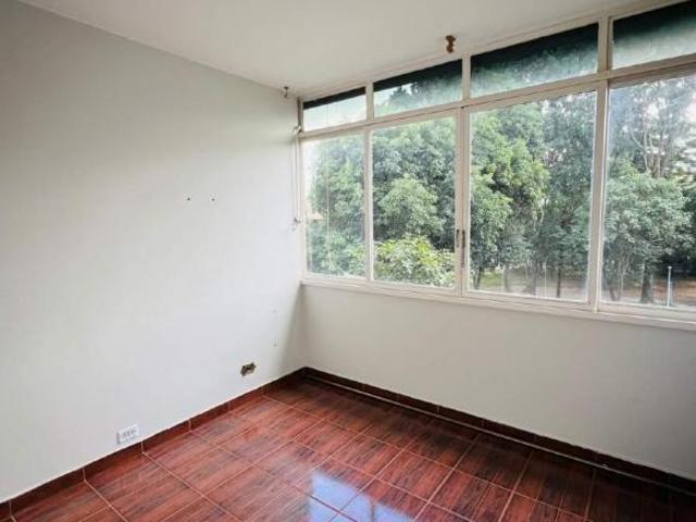 DALLOCA VENDE SQS 405 Sul Vista Livre, Elevador, Desocupado LIGUE 61 99971 5005