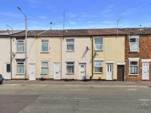 Dallow Street, Burton On Trent DE14, 2 bed terraced house to rent, £850 pcm | PrimeLocation