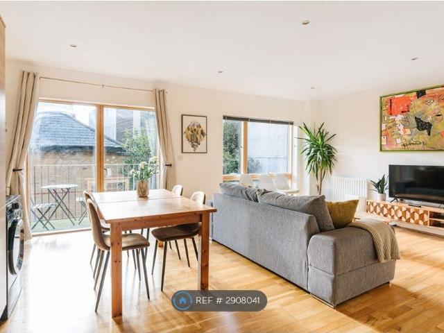 Dalston Lane, London E8, 1 bed flat to rent, £2,499 pcm | PrimeLocation