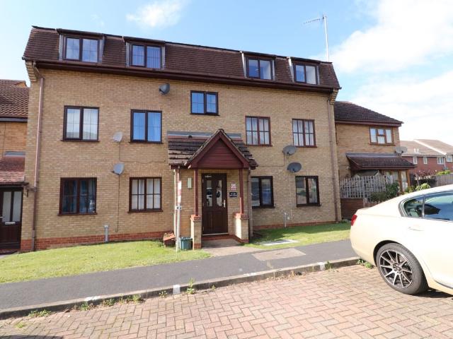 Dart Close, St Ives, Cambs PE27, 2 bed flat to rent, £1,095 pcm | PrimeLocation