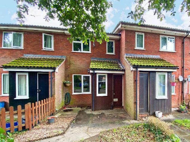 Dart Road, Farnborough, Hampshire GU14, 1 bed end terrace house to rent, £1,200 pcm | PrimeLocation