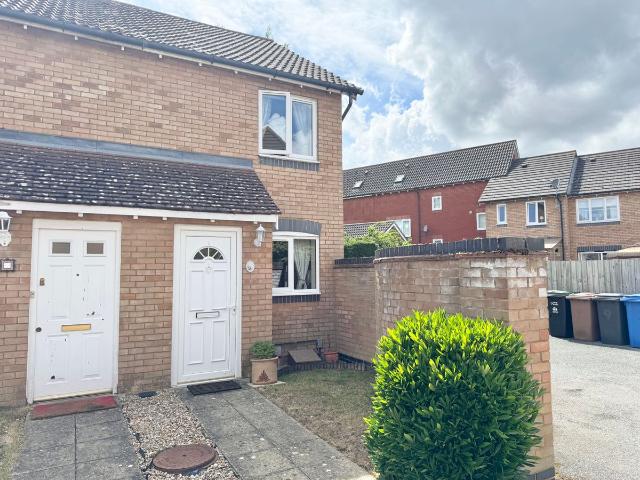 Darter Close, Ipswich IP3, 2 bed property to rent, £1,100 pcm | PrimeLocation