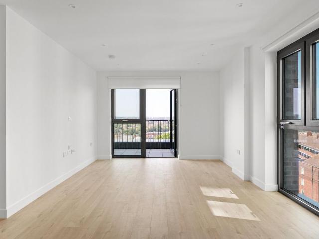 Darter House, Anax Street, London, N4 2 bed flat to rent £3,100 pcm £715 pw