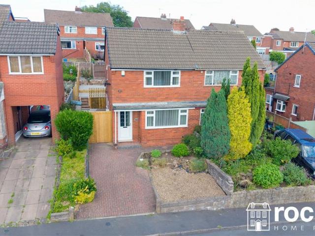 Dartford Place, Stoke On Trent. 3 bed semi detached house to rent £1,295 pcm £299 pw