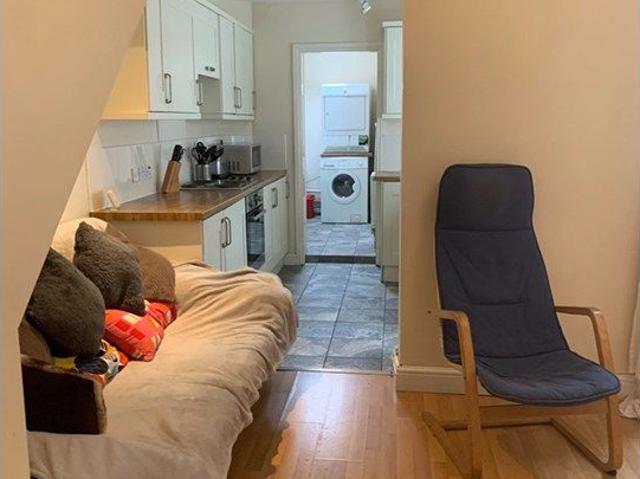 Dartmouth Avenue, Bath BA2, 5 bed terraced house to rent, £3,857 pcm | PrimeLocation