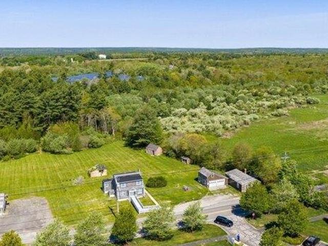 Dartmouth MA 02747 104571238
