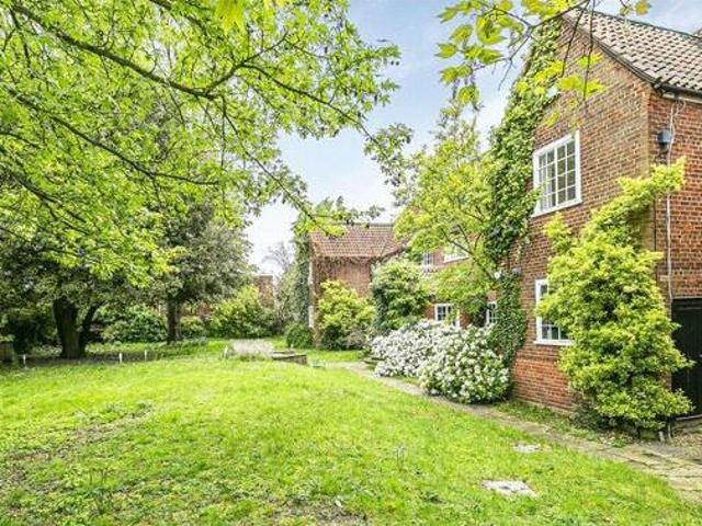 Dartmouth Place, London, 9 Bedroom Detached