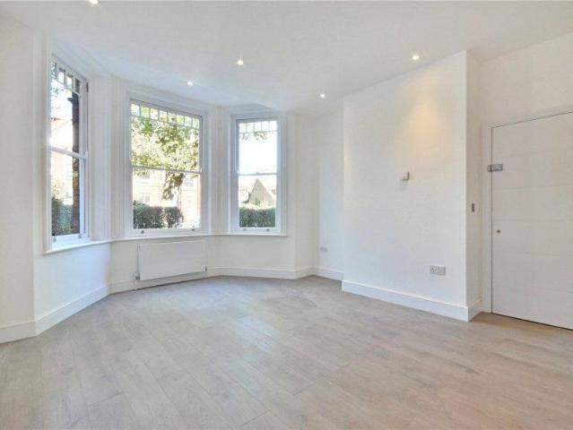 Dartmouth Road, Kilburn 1 bed flat to rent £1,599 pcm £369 pw