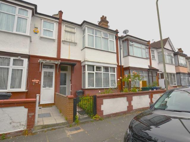 Dartmouth Road, London NW4 Studio to rent £1,450 pcm £335 pw