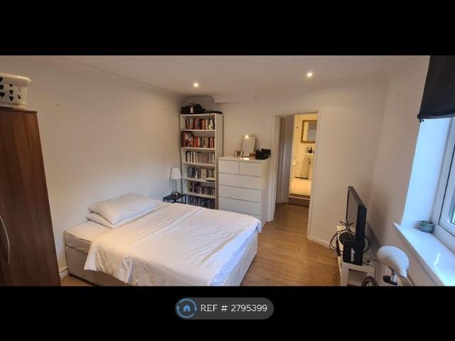 Dartmouth Road, London SE23, 1 bed flat to rent, £1,495 pcm | PrimeLocation