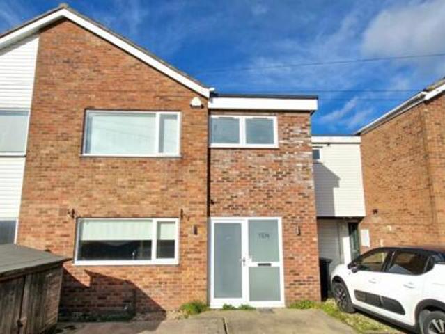 Darwin Close, Stamford, 3 Bedroom Terraced