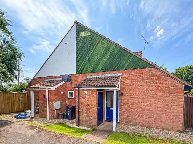Darwin Close, Taunton TA2, 1 bed semi detached house to rent, £950 pcm | PrimeLocation