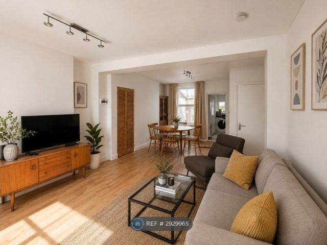 Darwin Road, London N22, 2 bed terraced house to rent, £1,950 pcm | PrimeLocation