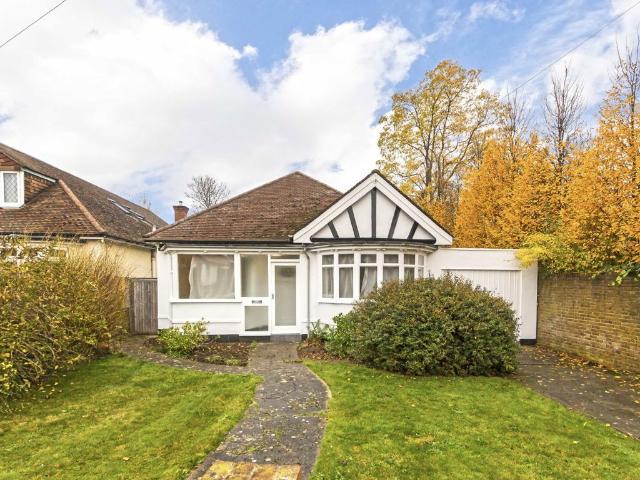 Darby Crescent, Lower Sunbury TW16, 3 bed bungalow to rent, £2,295 pcm | PrimeLocation