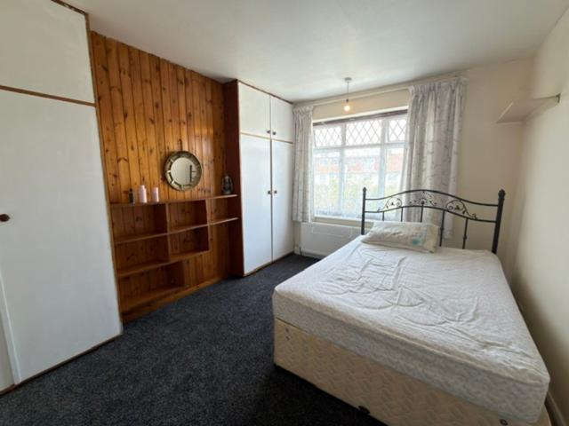 Darcy Road, London, SW16