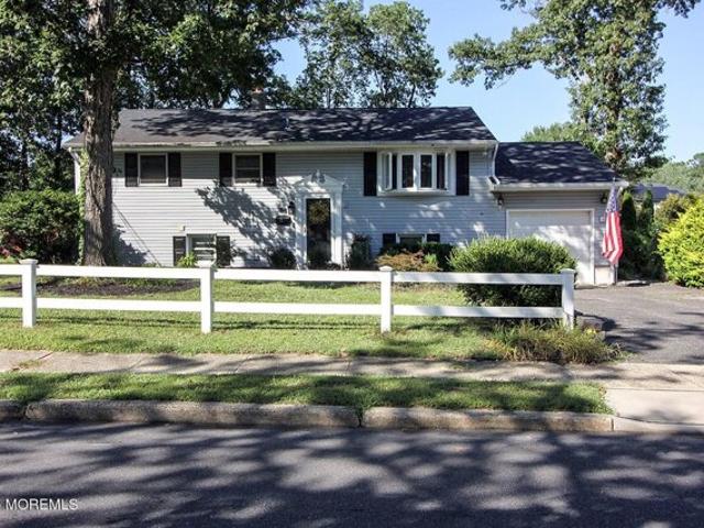 Darien Rd, Howell, Home For Sale
