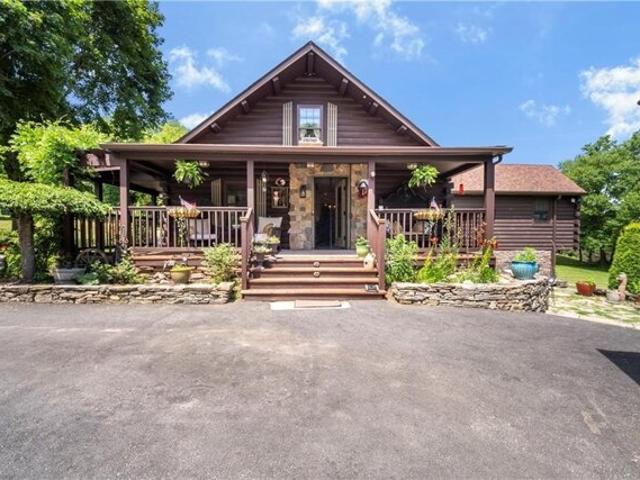 Dark Lantern Hill Rd, Killingly, Home For Sale