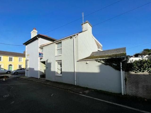 Darkgate Street, Aberaeron, 2 Bedroom Cottage