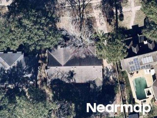 Darkwood Dr