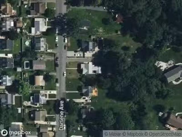 Darlene Ave