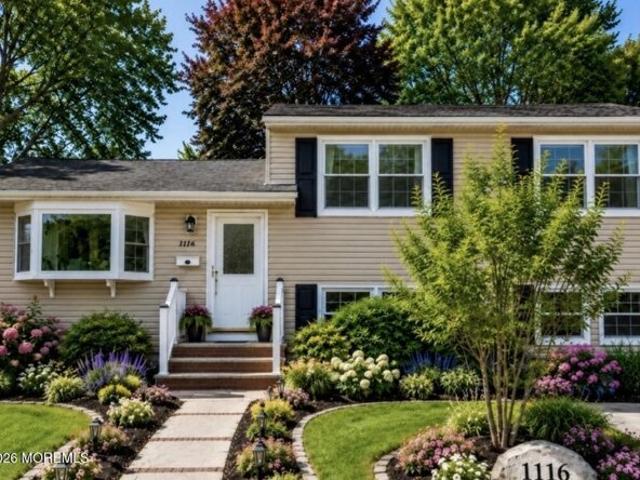 Darlene Ave, Ocean Township, Home For Sale