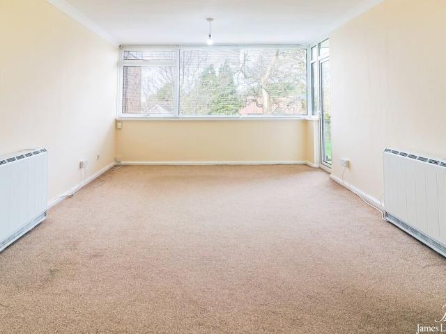 Darley Mead Court, Hampton Lane, Solihull, B91