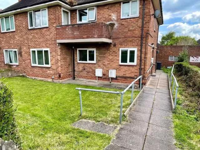 Darleydale Avenue, Great Barr. 3 bed maisonette for sale £14.