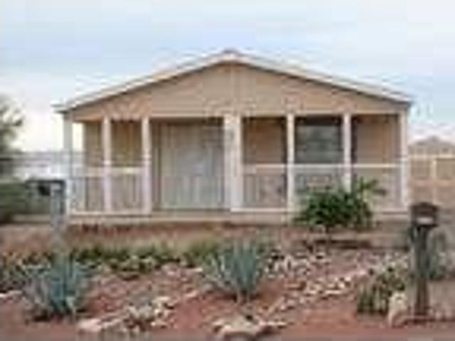 Darling Home in Whittman!