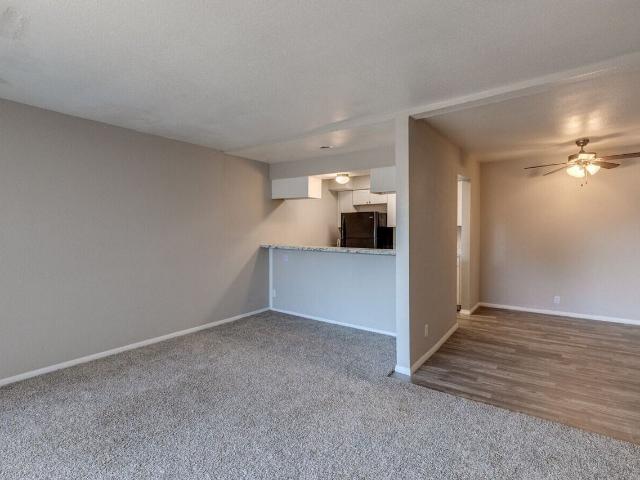 Darlington Oaks & Midtown Flats 2 Bedroom Apartment for Rent at 4801 S Braden Ave, Tulsa, OK 74135