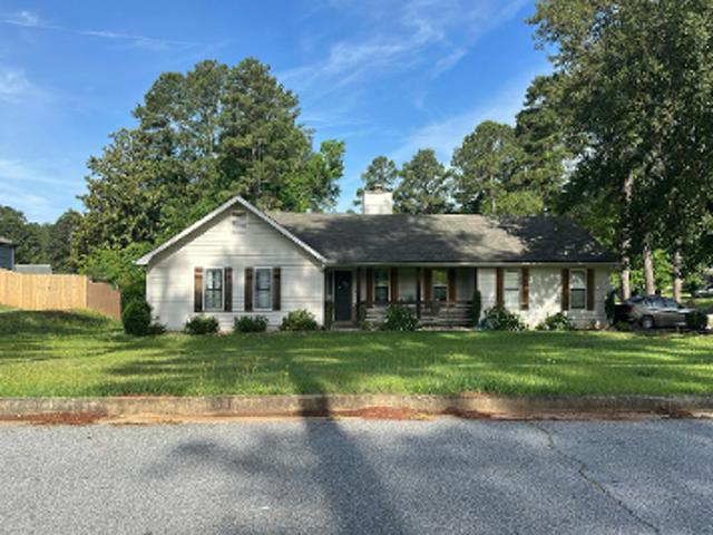 Darlington Dr