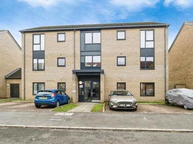 Darlington Gardens, Romford, 1 Bedroom Flat