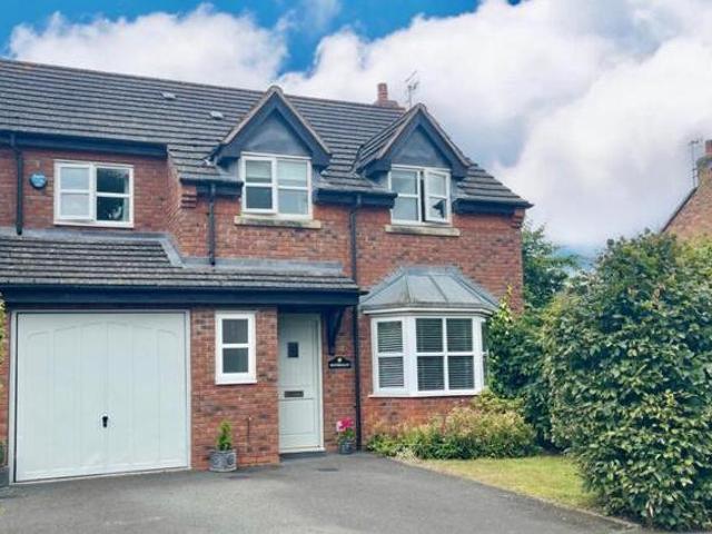 Darlow Drive, Stratford upon avon, 4 Bedroom Detached