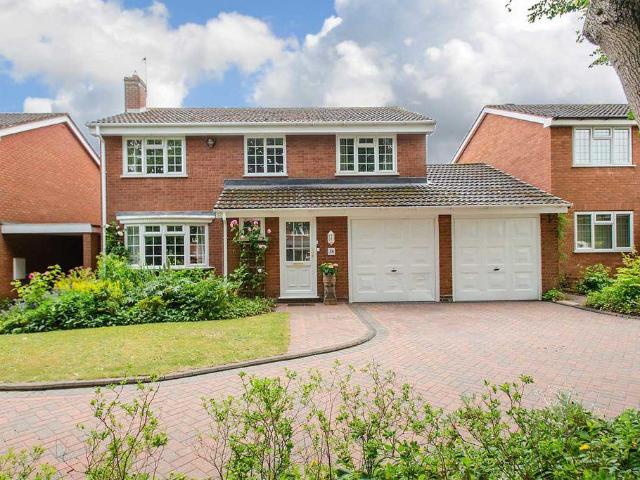 Darnford Lane, Lichfield WS14 4 bed detached house to rent £1,900 pcm £438 pw