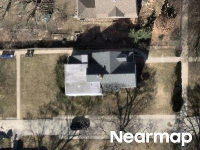 Darrow Ave