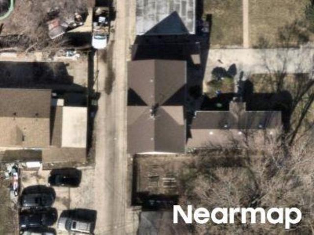 Darrow Ave