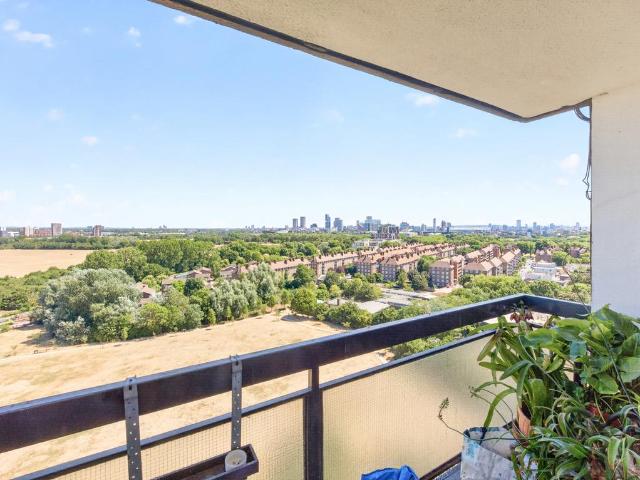 Daubeney Road, London, E5 2 bed apartment to rent £2,000 pcm £462 pw