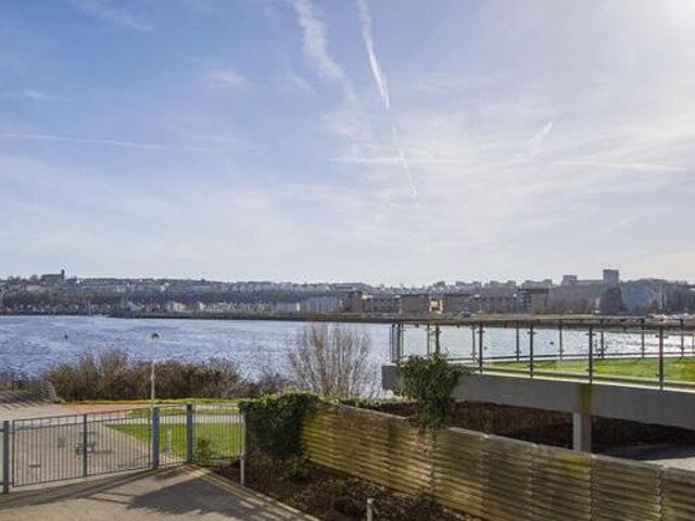 Davaar House, Ferry Court, 2 Bedroom Flat