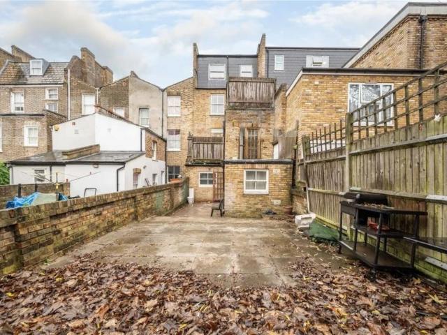 Davenant Road, Archway N19, 3 bed flat to rent, £3,298 pcm | PrimeLocation